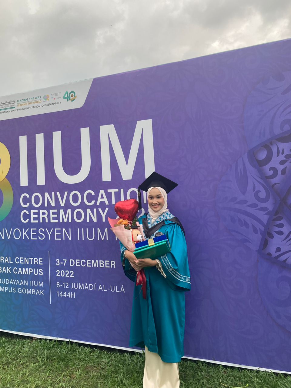 AIKOL female graduates dominate the 38th IIUM Convocation Ceremony ...