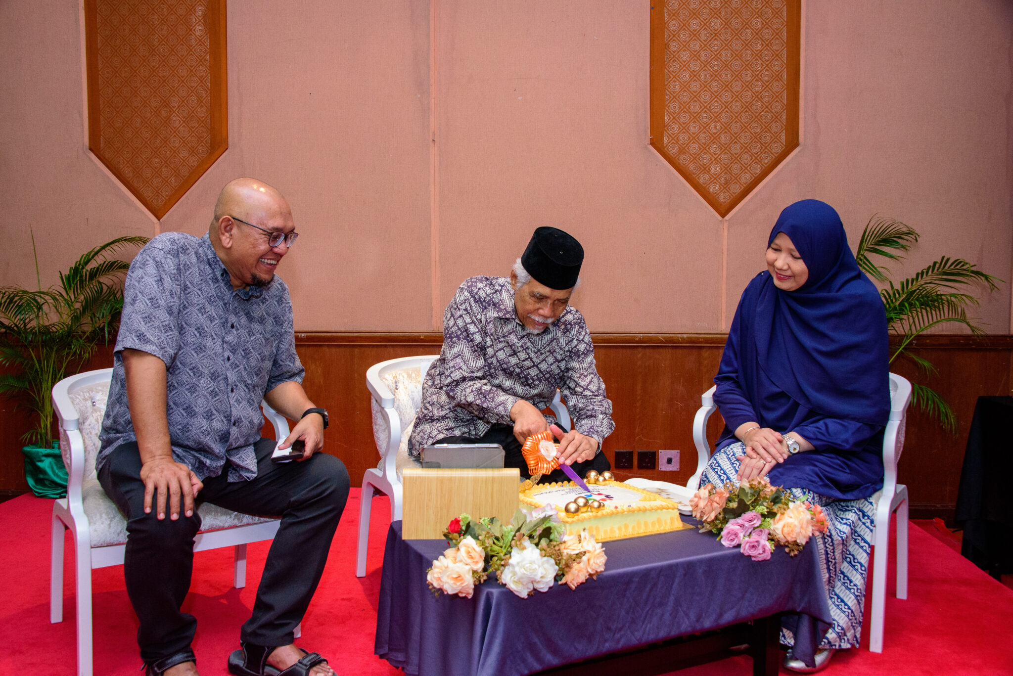 IIUM Rector Launches ‘Support our Special Podcast’ in Special Eid ...